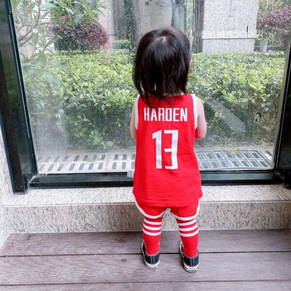 y071 – Baby boy girl sports suit – Young Baby