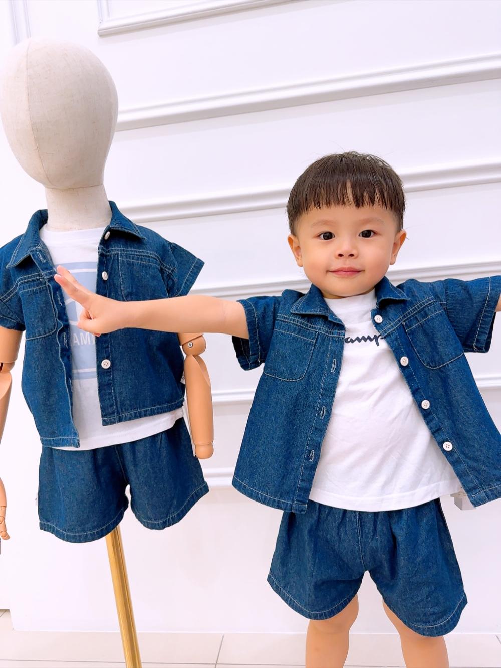 y112 – Denim Suit Set – Young Baby